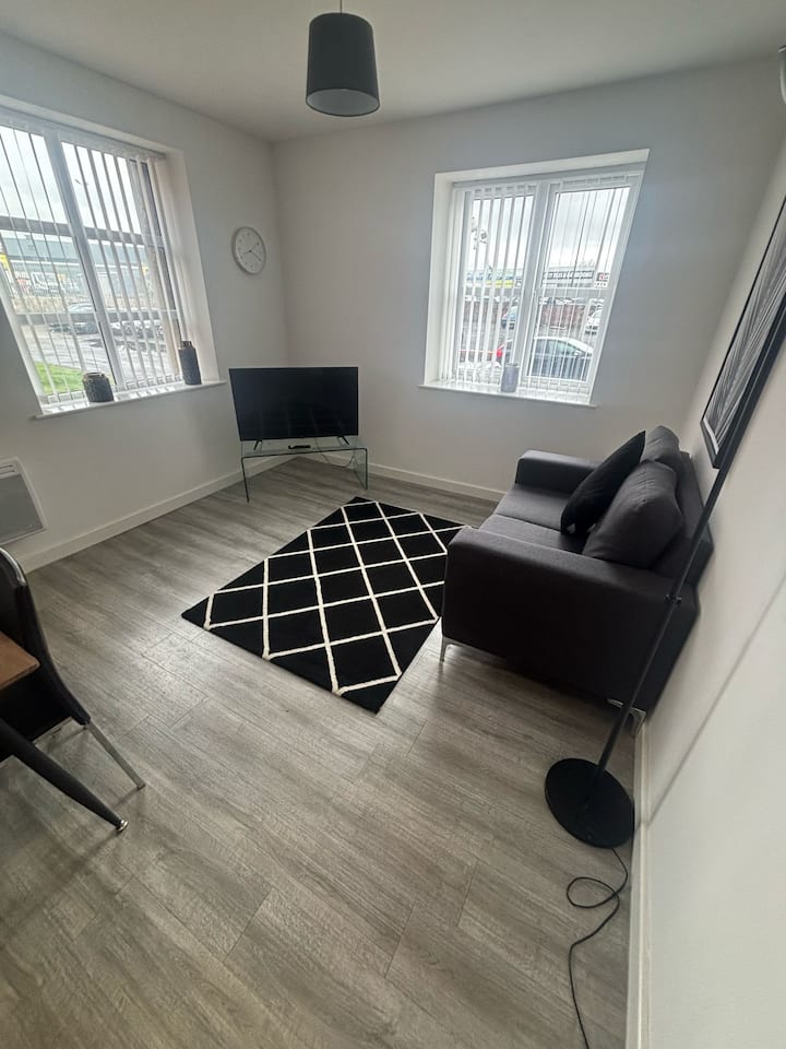 Victoria Mill 1-bed Apartment | Simple City Stays - Higher End - Greater Manchester
