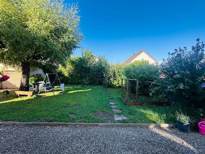 Relaxing Private Retreat, Near The Rhine River! - Huningue