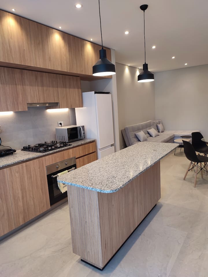 Lindo Depto. De 2 Dorm Todo Equipado En Equipetrol - Bolivia