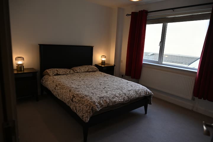 Kristinuchi's N' Demianuchi's Nest - Swords