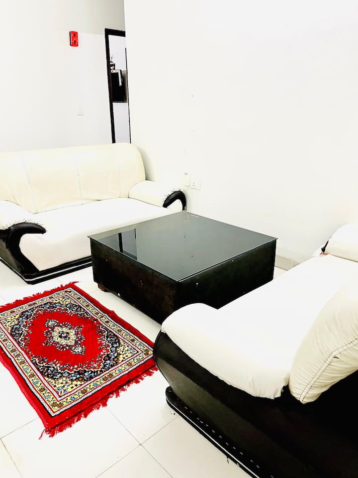 Serene Homely 2bhk For Families & Couples - Faridabad