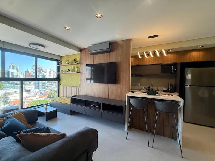 Lindo E Novo Loft No Cambuí Com Adega Climatizada. - Campinas