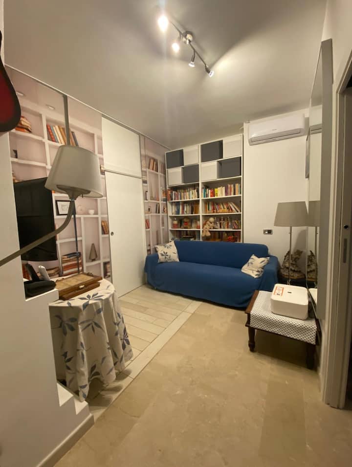Comodo Appartamento In Centro A Legnano. - Legnano
