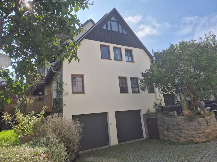 Ferienwohnung
Mitten In Der Schönen Altstadt - Freiberg am Neckar