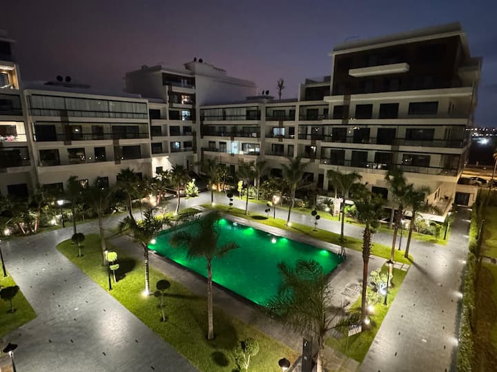 Luxurious 3 Rooms Apartment – Pools, Walk To Beach - Mohammédia