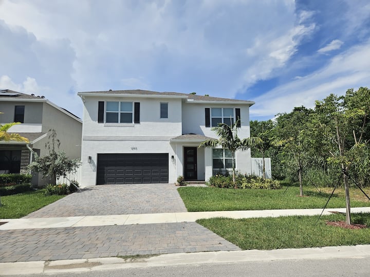 Casa Nueva En Homestead Miami Florida - Homestead, FL
