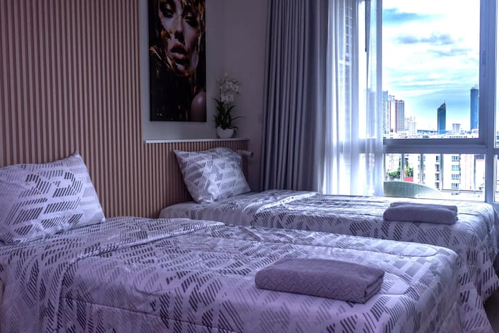 8minbts Pier- 2 Beds Nice Condo Pool Gym Fastwi-fi - バンコク