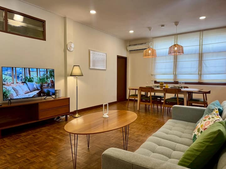 B8-homey 2br Apartment/city Center/gym/netflix - Bangkok