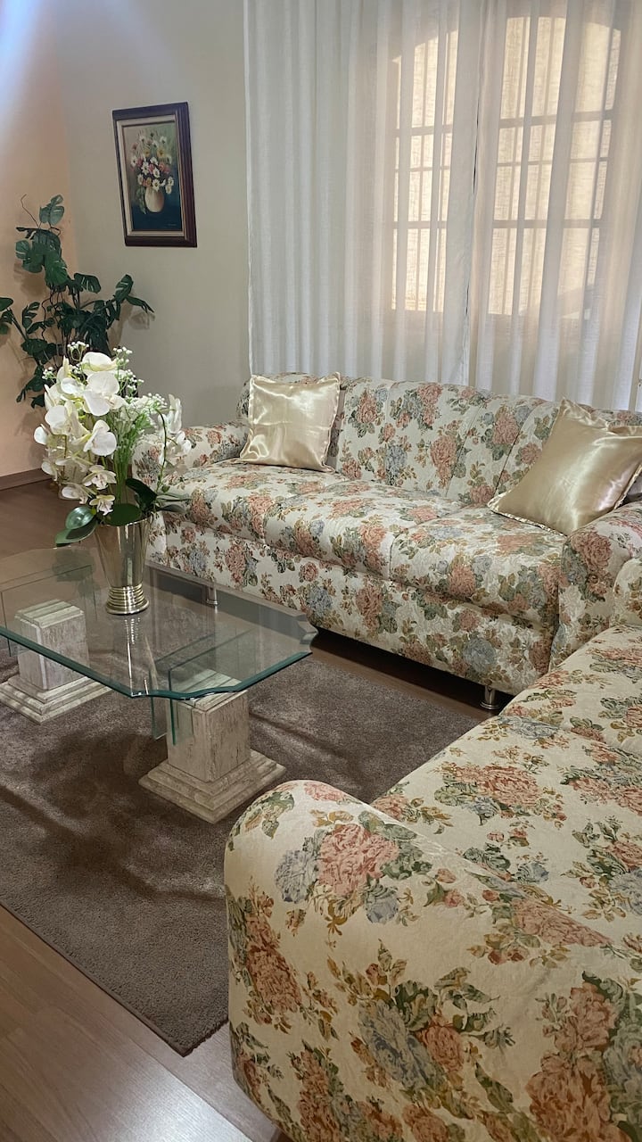 Casa Super Confortável, Excelente Localização. - Volta Redonda