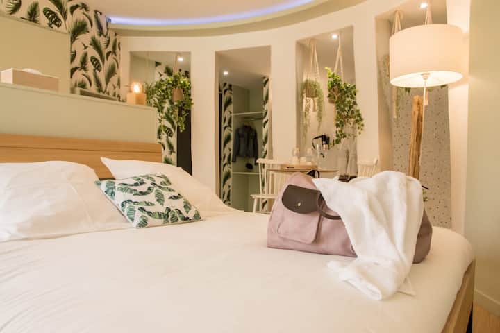 Tour Des éToiles, André Putman - Villefranche-sur-Saône