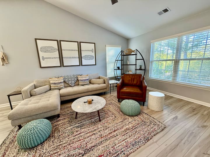 Beach Beauty Pawleys Island True Blue Golf & Pools - Pawleys Island, SC