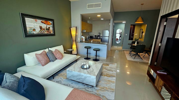 Luxurious 1 Br Apartment - Abu Dhabi