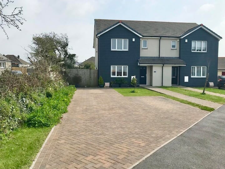 Cosy Cornish Retreat | Beaches & Woodland Walks. - Pool