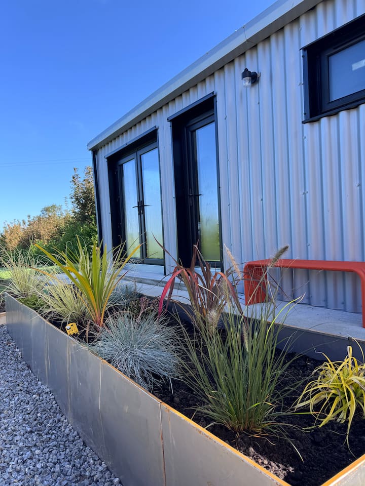 Silver Bloom Cabin – Nature, Pubs, Trails & Charm - County Offaly