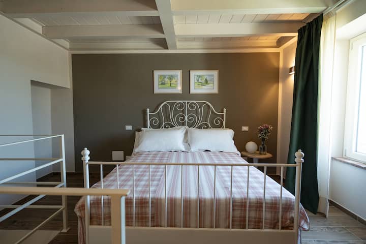 New Suite Apartment - 15 Min From The Beach - Massa