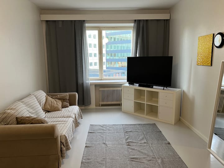 Valoisa Ja Tilava Kaksio Hakaniementorin Vieressä. - Suomenlinna