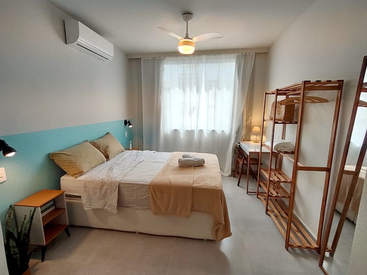 Just Steps From Copacabana Beach - Brasil