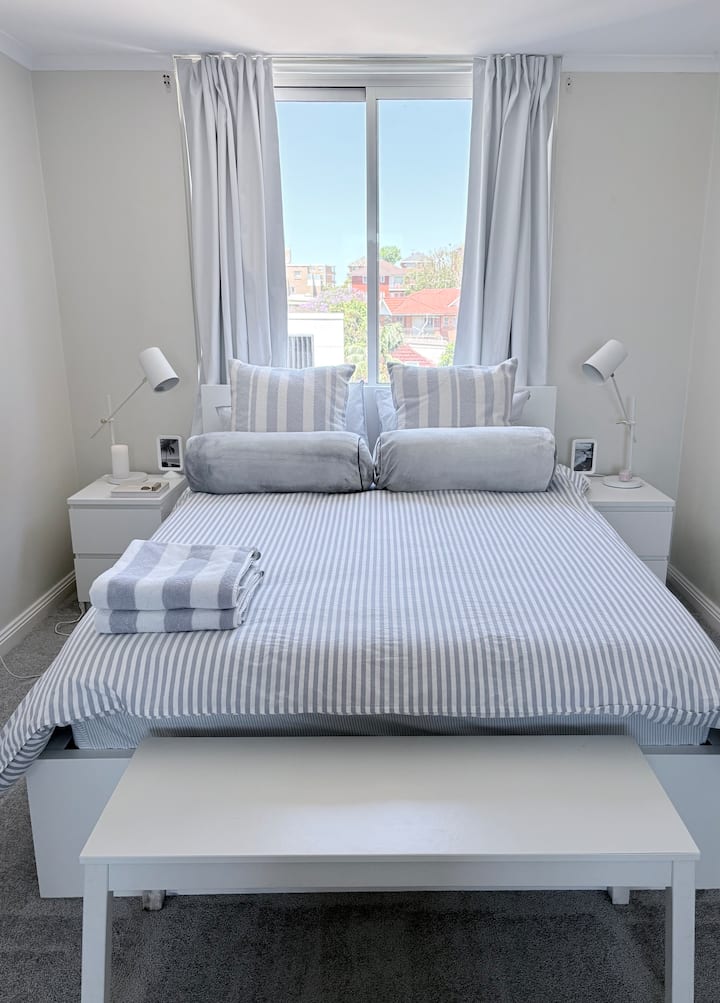 Coastal Comfort In The Heart Of Coogee - Coogee