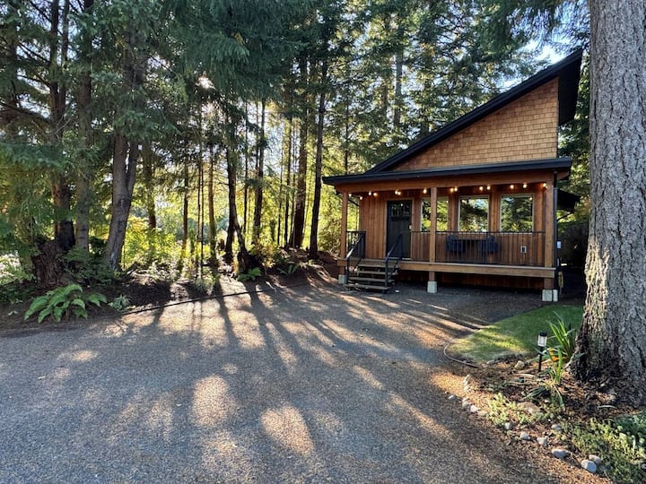 New | Private Guest House 1bdr+loft | Near Beach - Campbell River