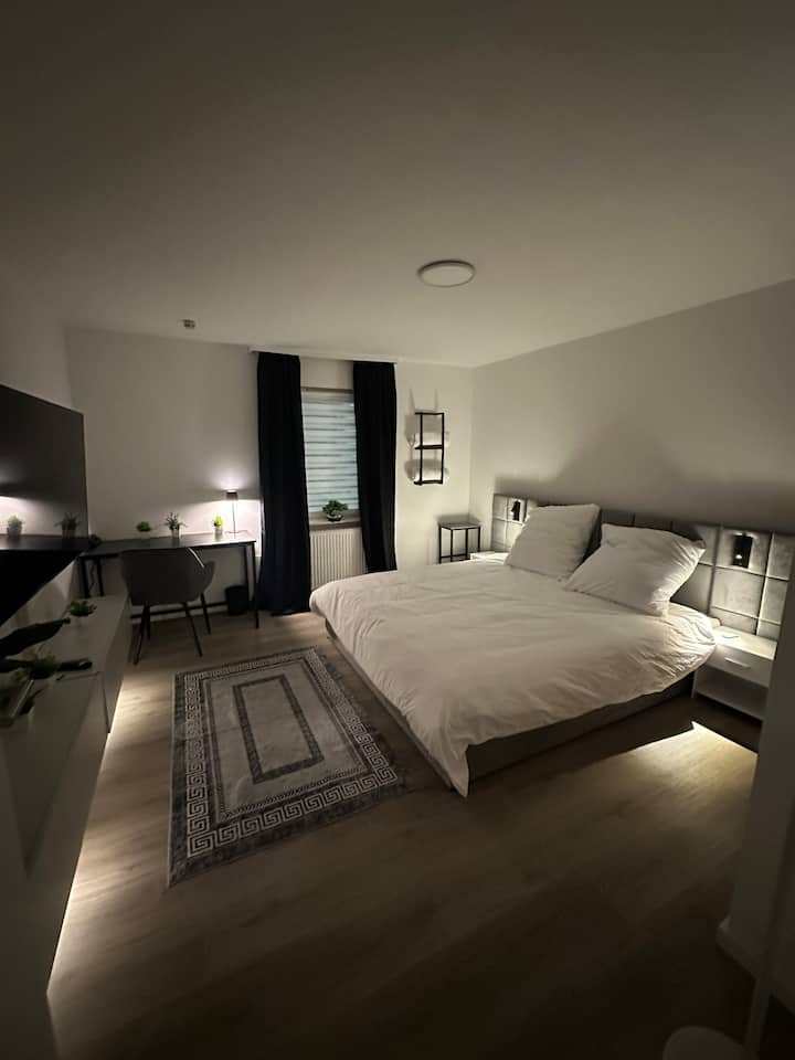 Frisch Renovierte 2 Zimmer Wohnung In Baden-baden - Rastatt