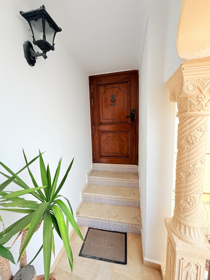 Appartement 100 Mètre De Plage Calme Et Sécurisé - Hammamet