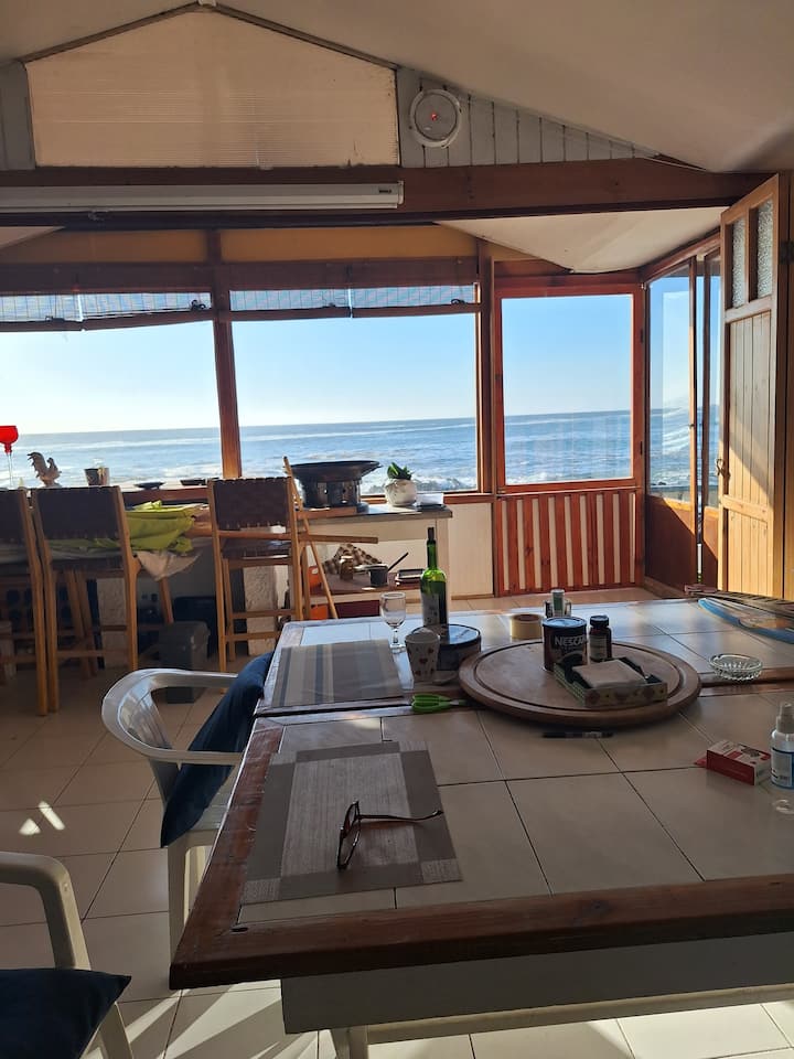 Casa En La Playa A Metros Del Mar, 100%sustentable - Iquique