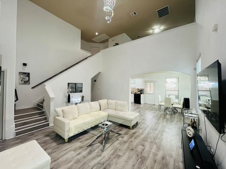 Spring Modern Retreat - Spring, TX