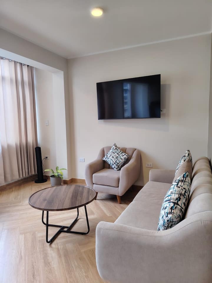 A 1 Cuadra De La Plaza - Departamento De Estreno - Pichanaki