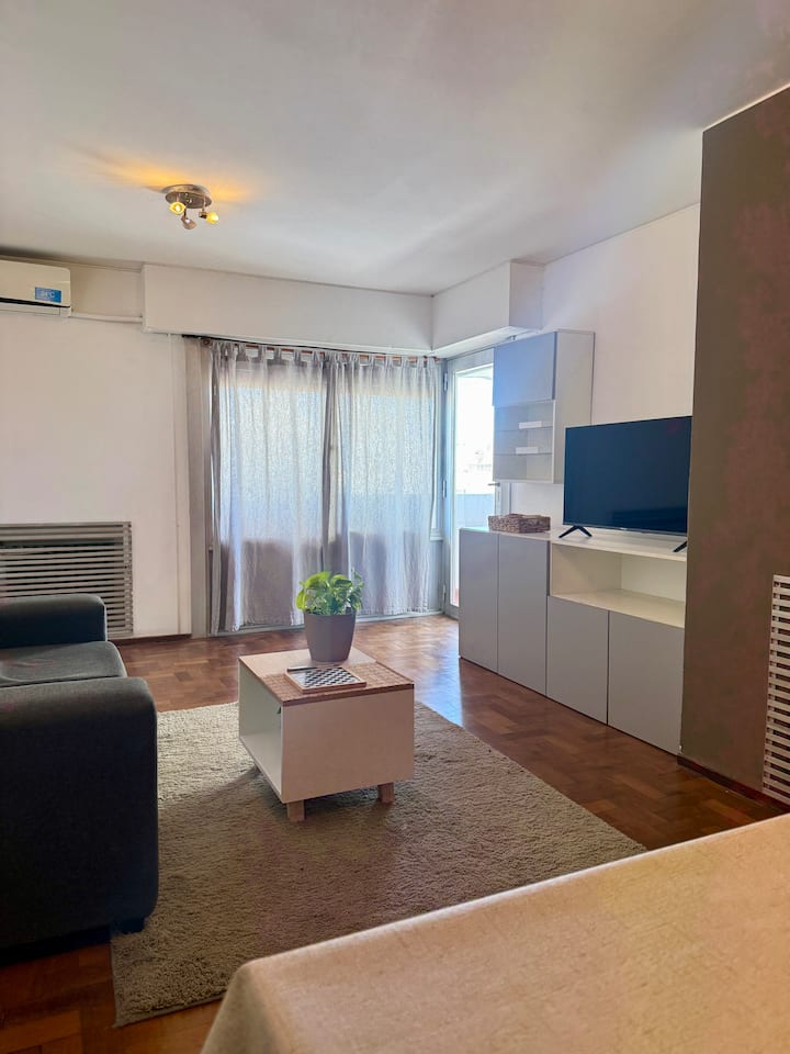 Panorámico De La Cañada Y Plaza Italia - Córdoba, Argentina