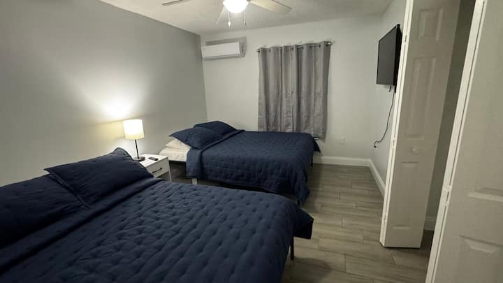 Cozy Apartment Near Weeki Wachee Springs - Spring Hill, FL