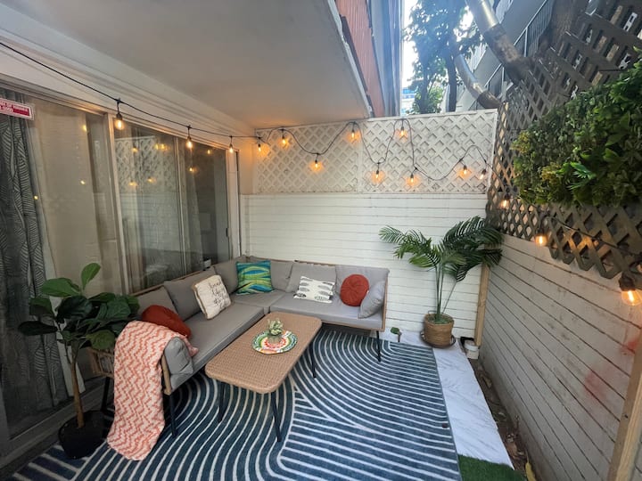 Lovely Waikiki Condo With Lanai - Honolulu, HI