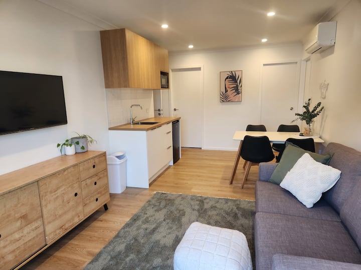 My Happy Place · Modern 1br By The Sea - Papamoa