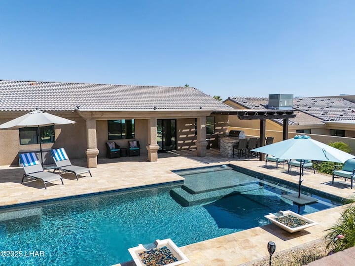 Desert Retreat W/ Heatable Pool & Outdoor Kitchen - Lake Havasu City, AZ
