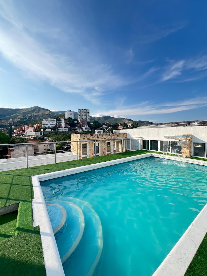 Aparta Suites La Flora- Alojamiento Piscina - Yumbo