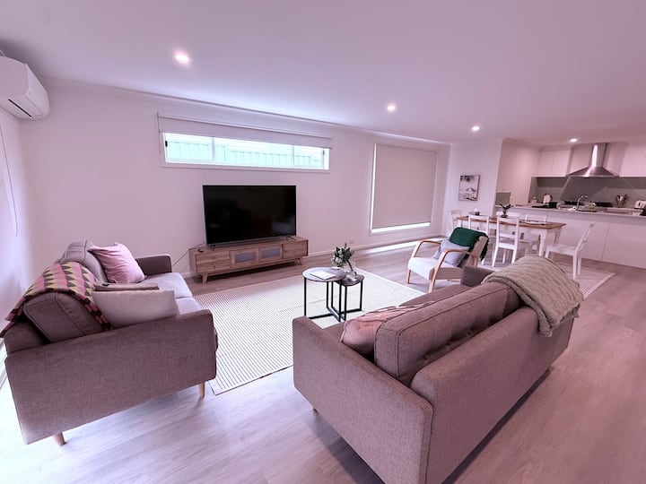 16 Park Ave~
Short Walk To The Beach&town. - アポロ・ベイ