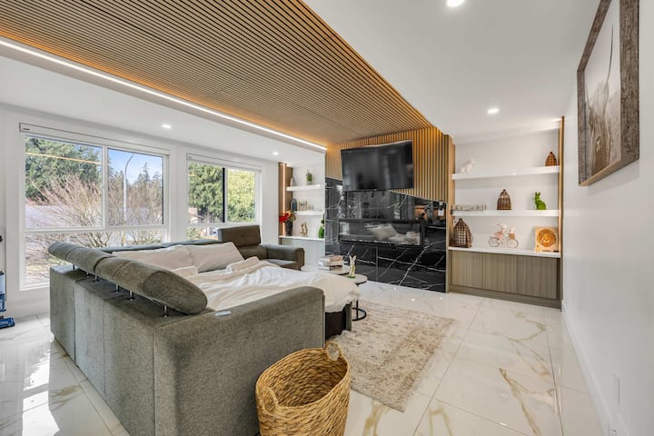 Bunny Bliss - Upper Level, Hottub, Firepit,theatre - Langley