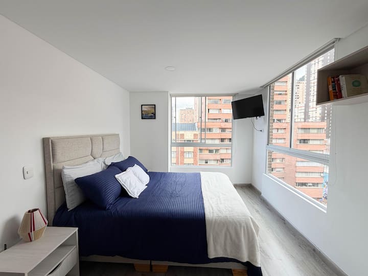 Apartaestudio Con Vista A Monserrate Centro Bogota - Colombia