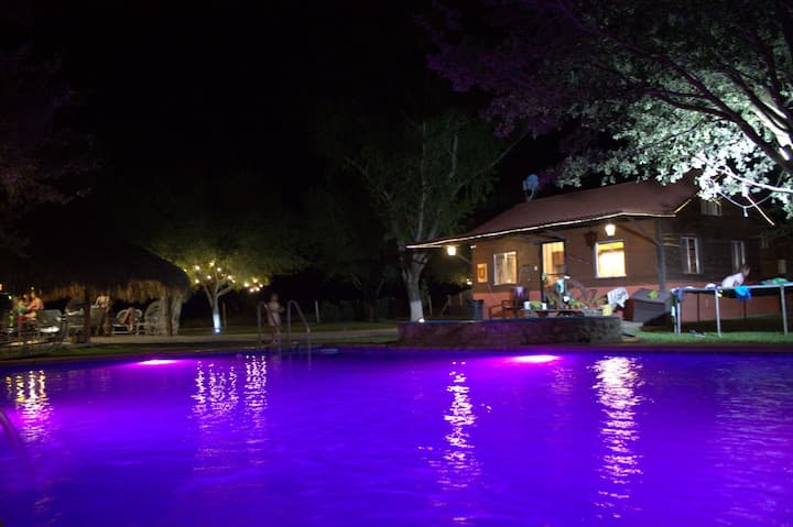 Quinta Bugambilias, Cabaña En Cadereyta - Nuevo Leon