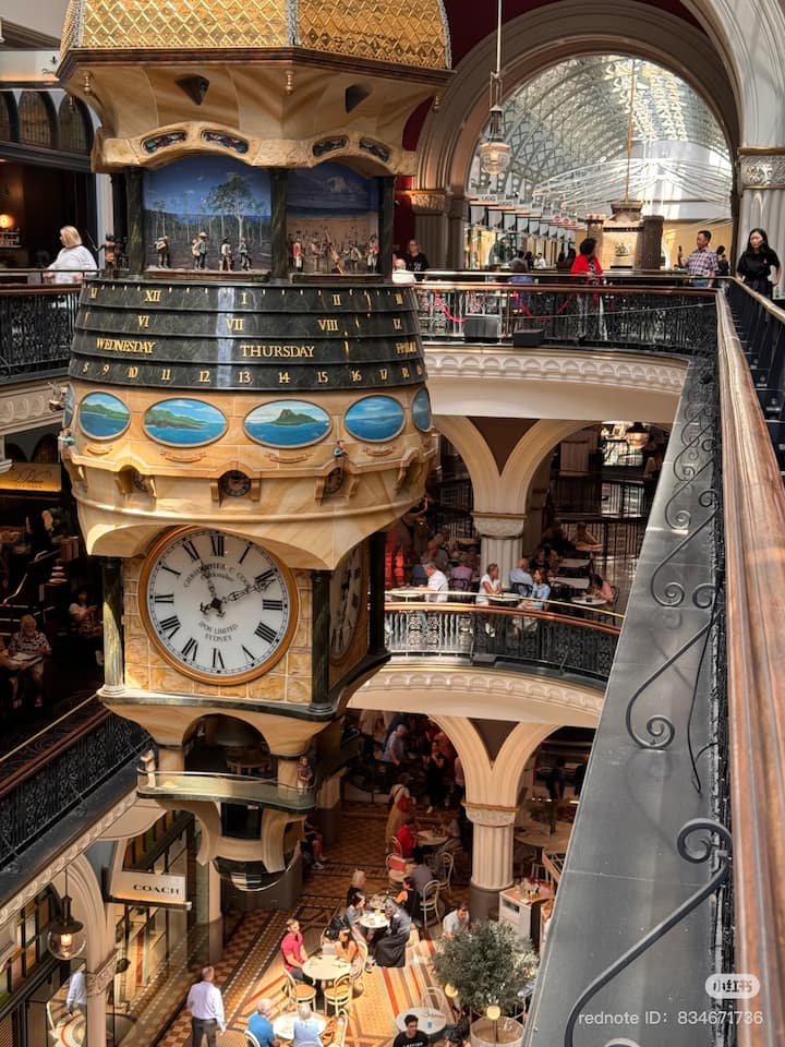 Stay In Sydney’s Heart · Qvb · Walk Everywhere - Sydney
