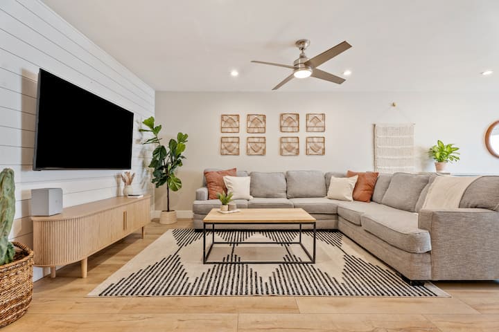 Boutique 2bd Condo 10 Mins To Old Town Scottsdale - Scottsdale, AZ