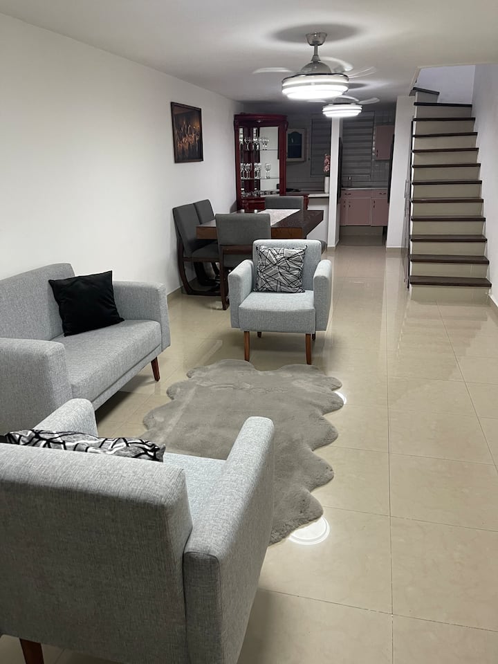 Residencia En Guadalupe - Monterrey