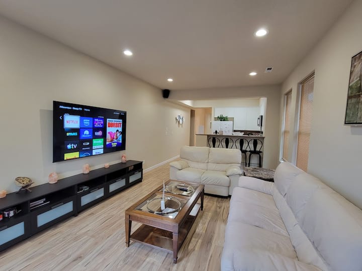 Family-friendly One-level Home In Aloha - Beaverton, OR