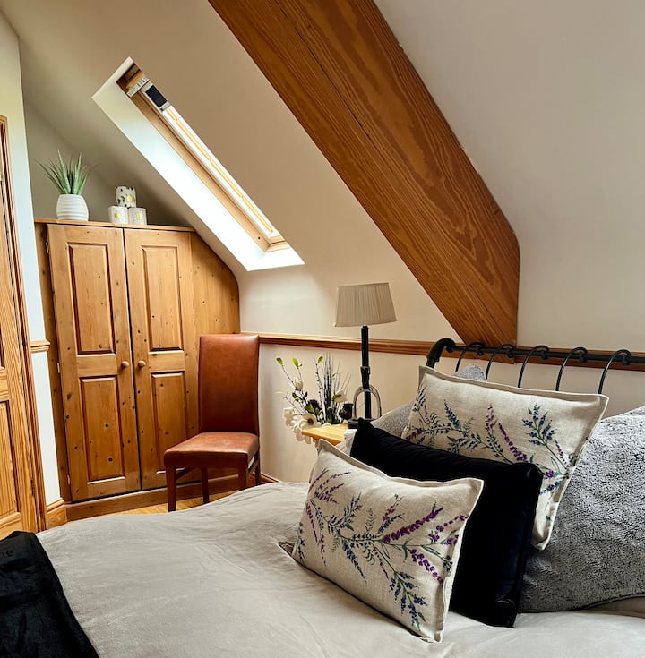 Horseshoe Hideaway - Alton, UK