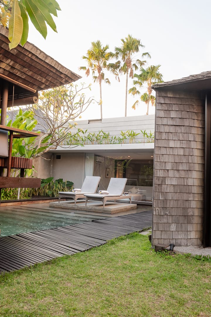 3 Bedrooms Designer Villa - Canggu