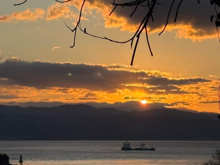 A Quiet Island Stay - Matsuyama