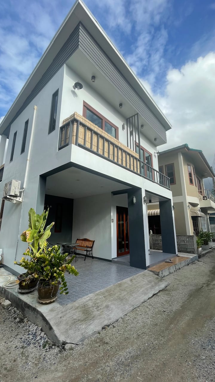 Happy House In Chaloklum - Your Perfect Getaway - Ko Pha Ngan