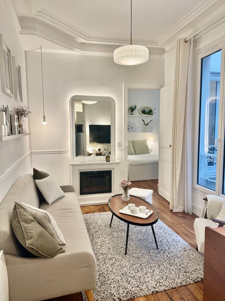 Charmant Deux Pièces Haussmanien - Parigi