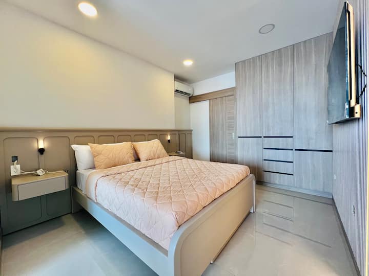 Suite Moderna Y Segura En Plaza Noah Machala - Machala