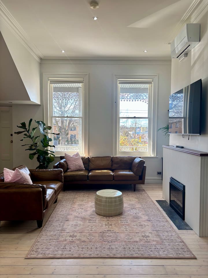 Winnie On Webster - Ballarat