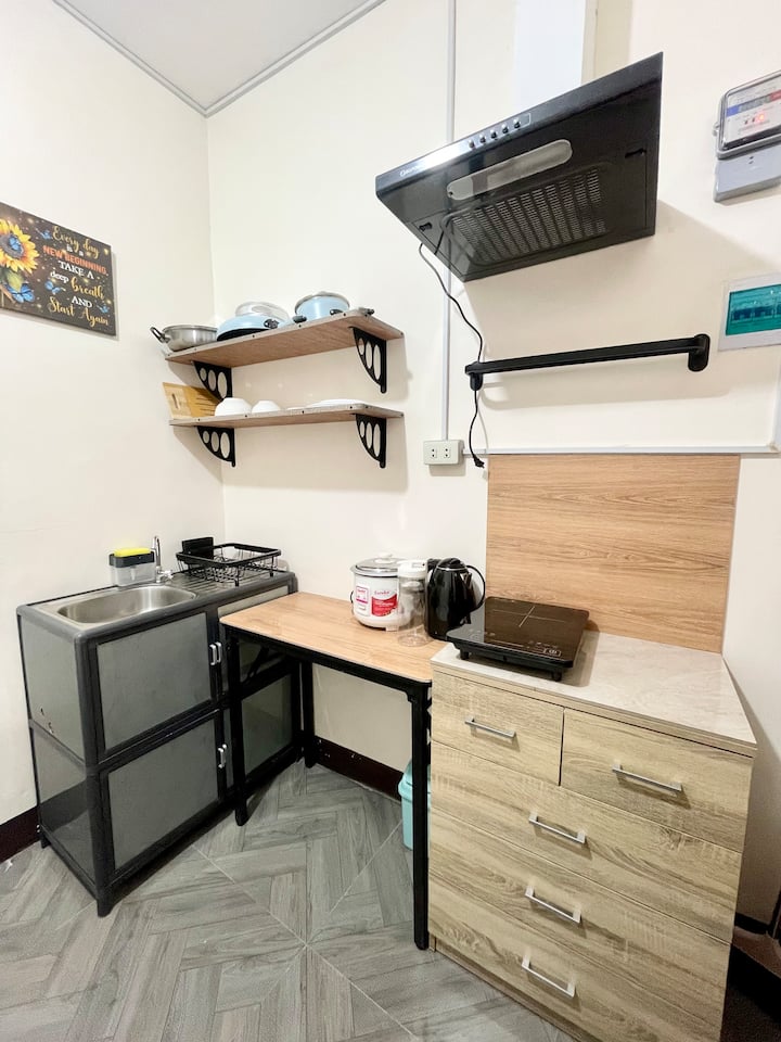 Pream's Homestay - Deluxe Room E - Iligan City